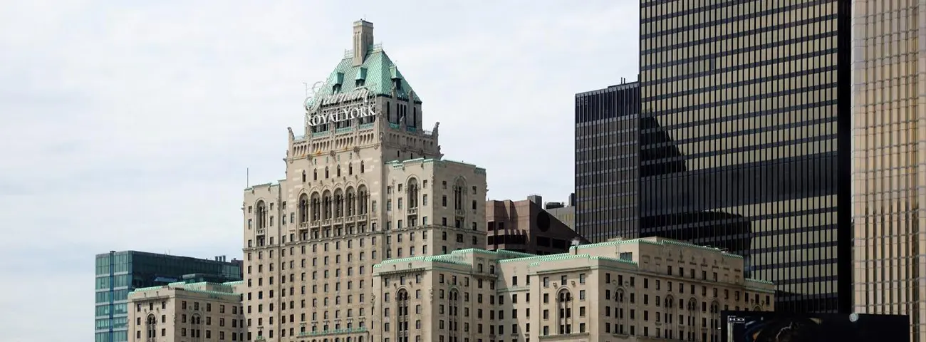 The Best Hotels in Toronto [Top 8] - Armani Group